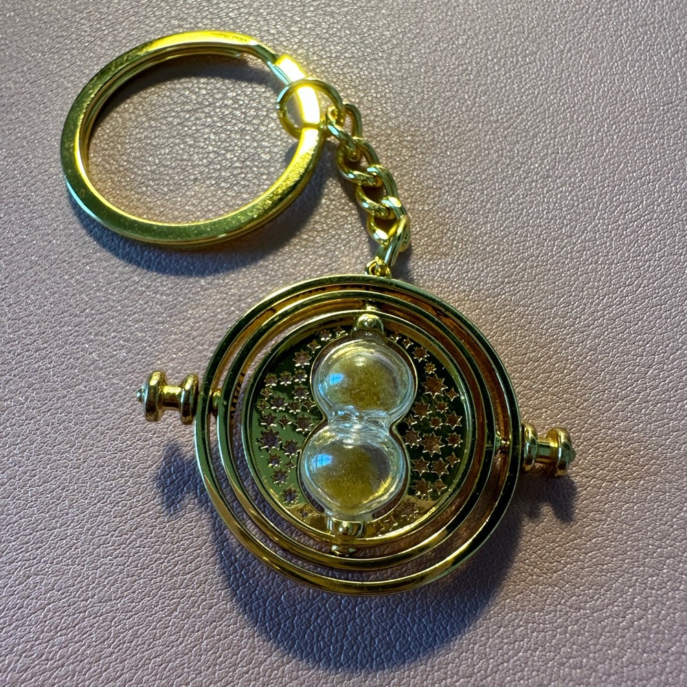 Harry Potter Wizarding World Time Keychain - Gem
